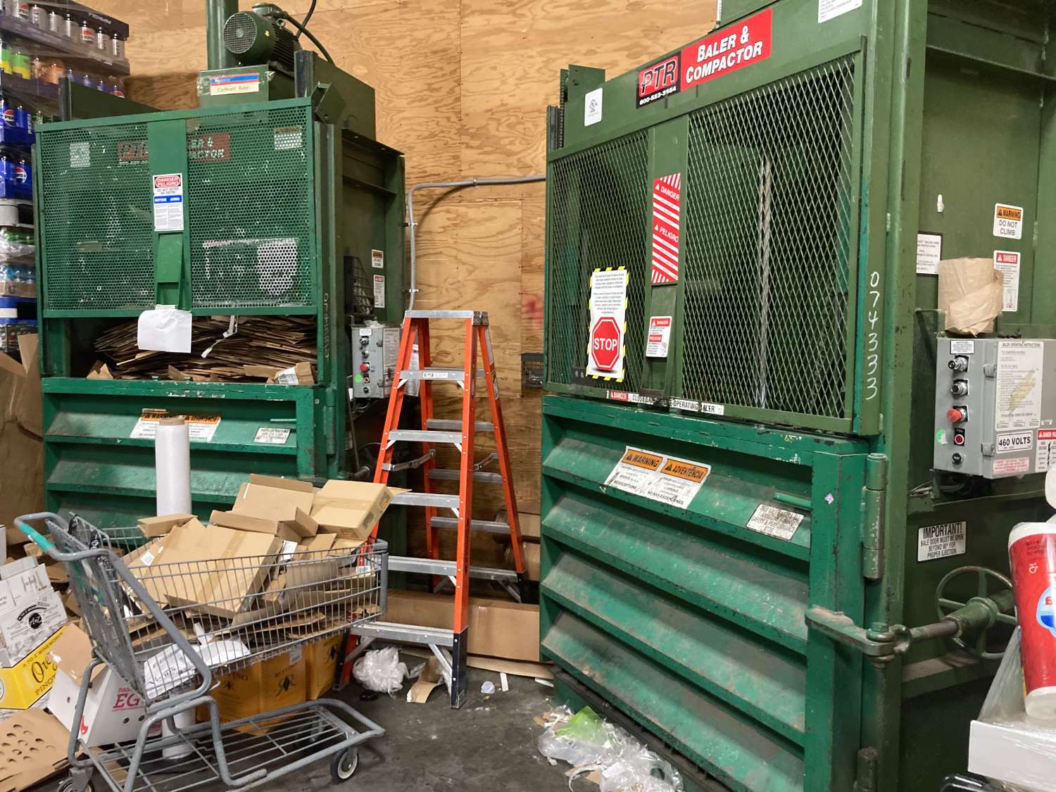 Vertical Balers for Cardboard & Plastics | WESSCO